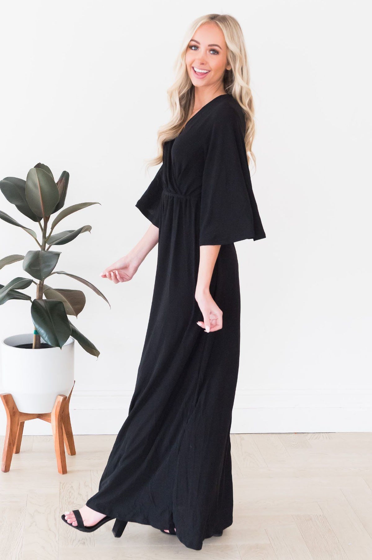 The Lumee Modest Shimmer Maxi Dress - NeeSee's Dresses