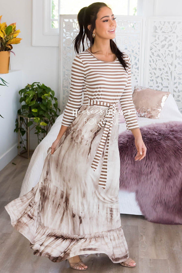The Bessie Modest Maxi Dress